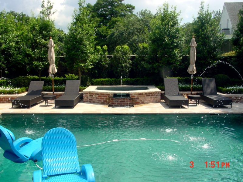 Detached spa with large pool and brick retaining wall - Crystal Pools ...