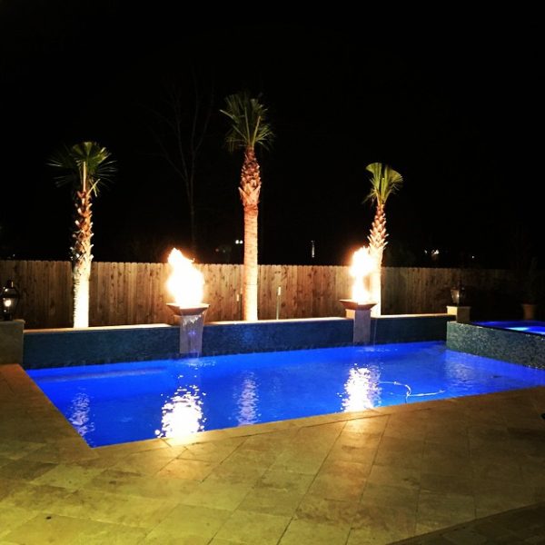 Infinity hot tub - Crystal Pools and Spas