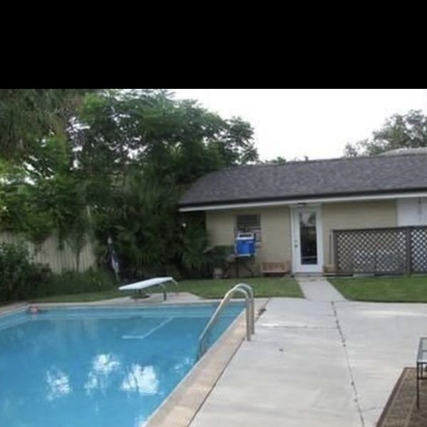 Lake Vista swimming pool remodel - Crystal Pools and Spas